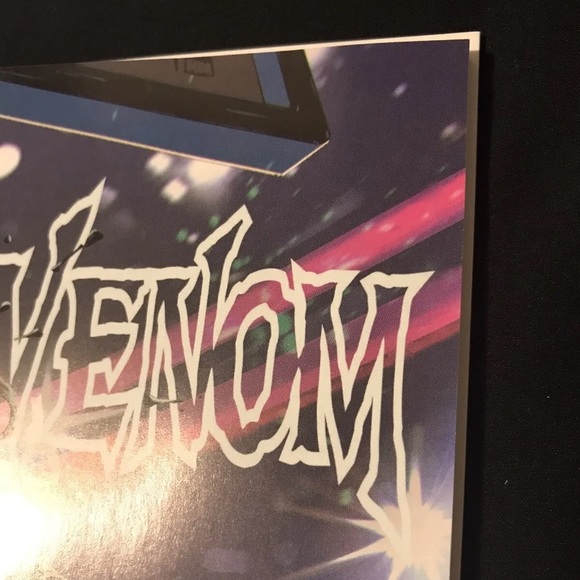 Marvel | Other | Marvel Venom 35 20 Slam Dunk On Spiderman Virgin Comic ...